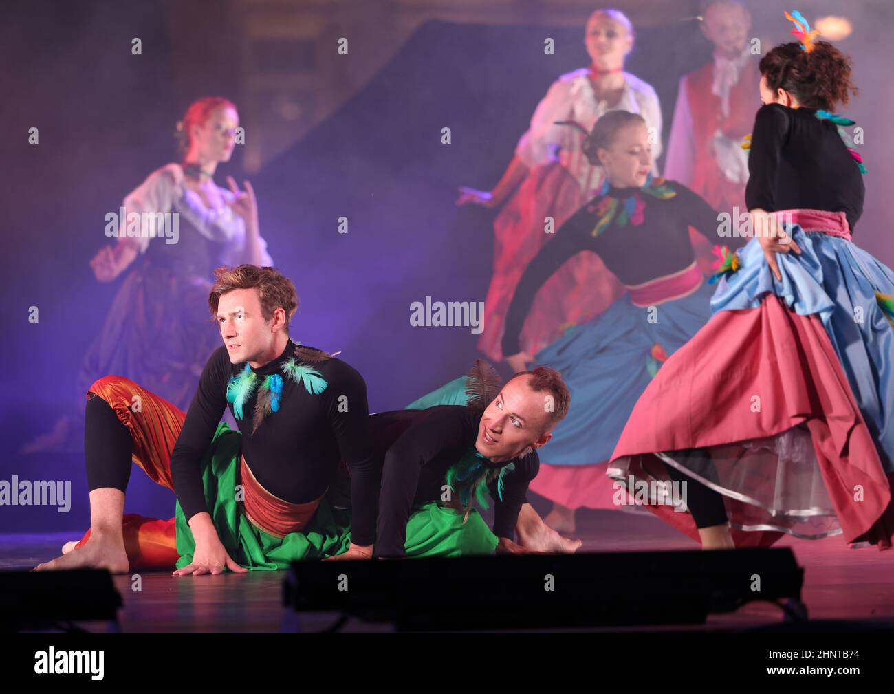 Court dance hi-res stock photography and images - Alamy