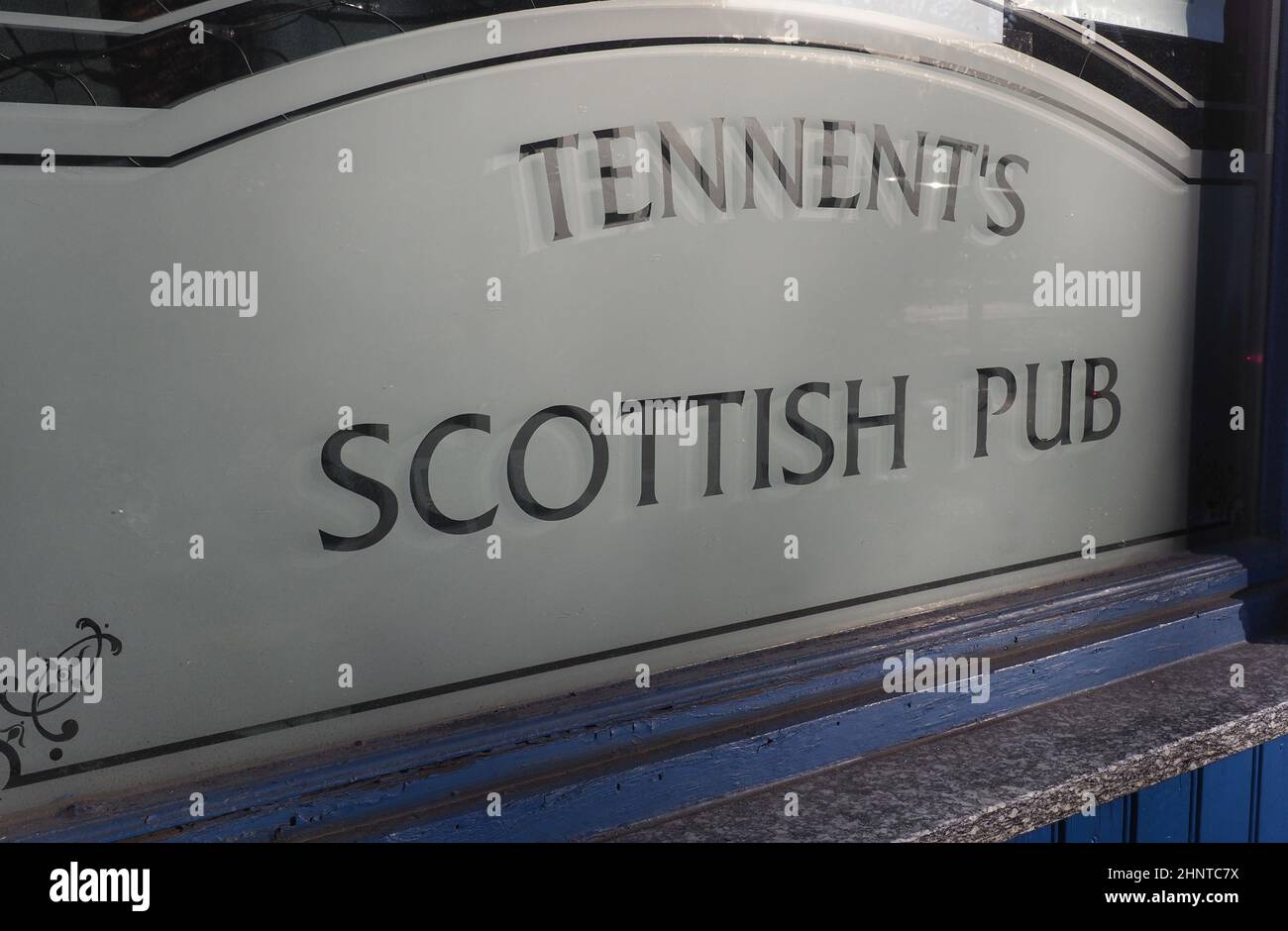 Tennent's Scottish pub sign Stock Photo - Alamy