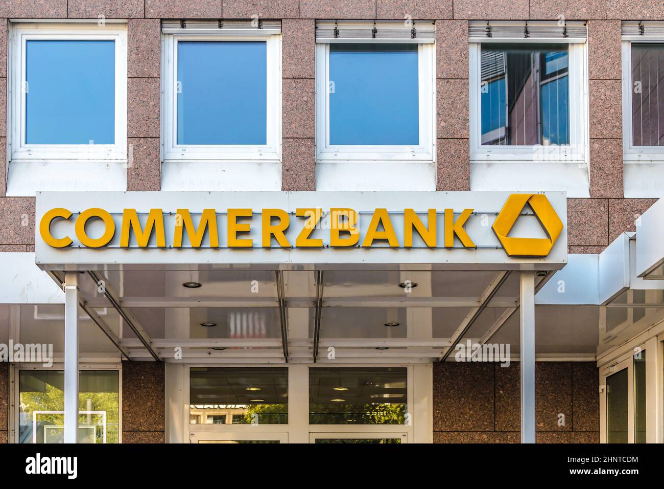Commerzbank logo hi-res stock photography and images - Alamy