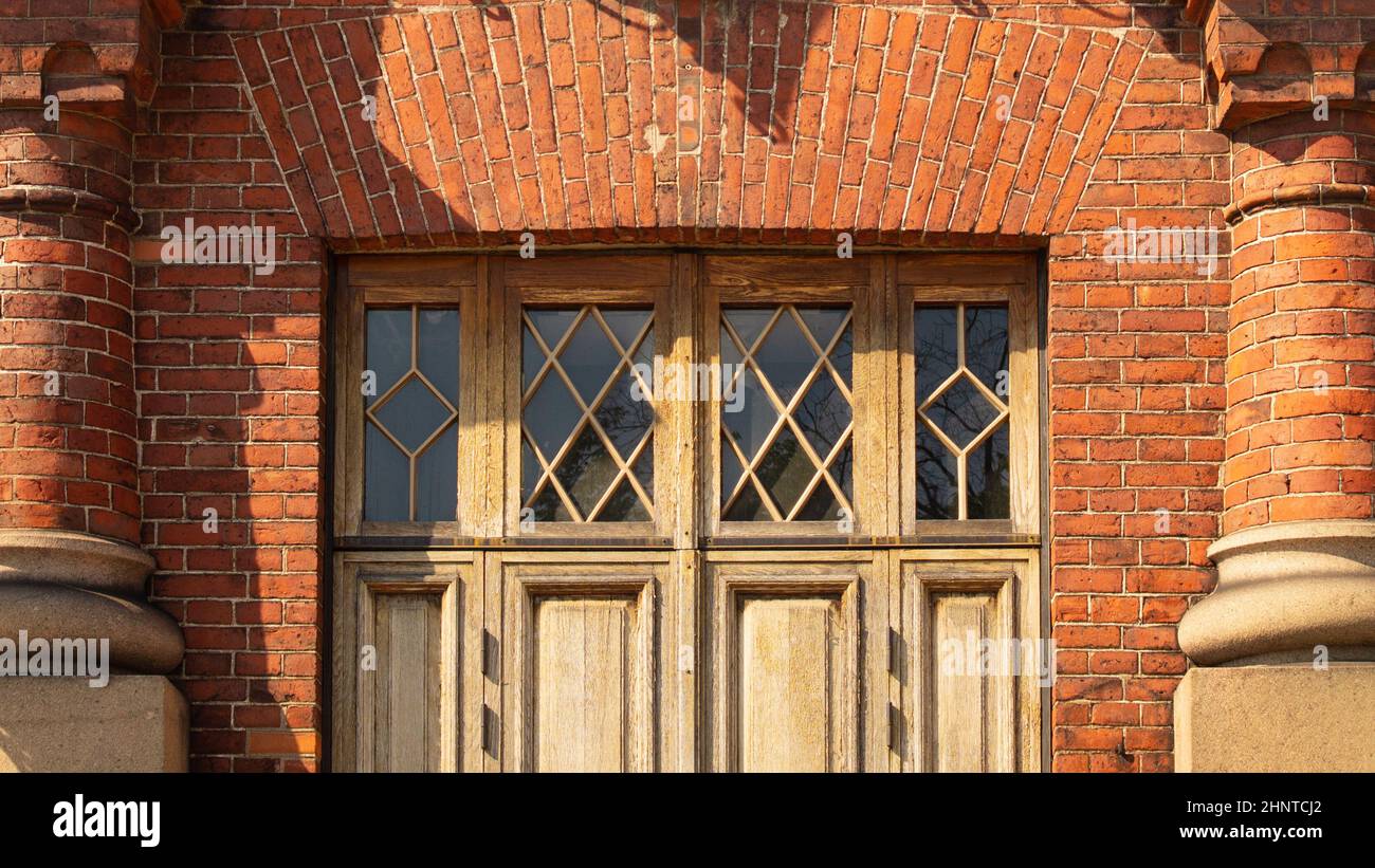 Old door of the ancient historic building background Stock Photo - Alamy