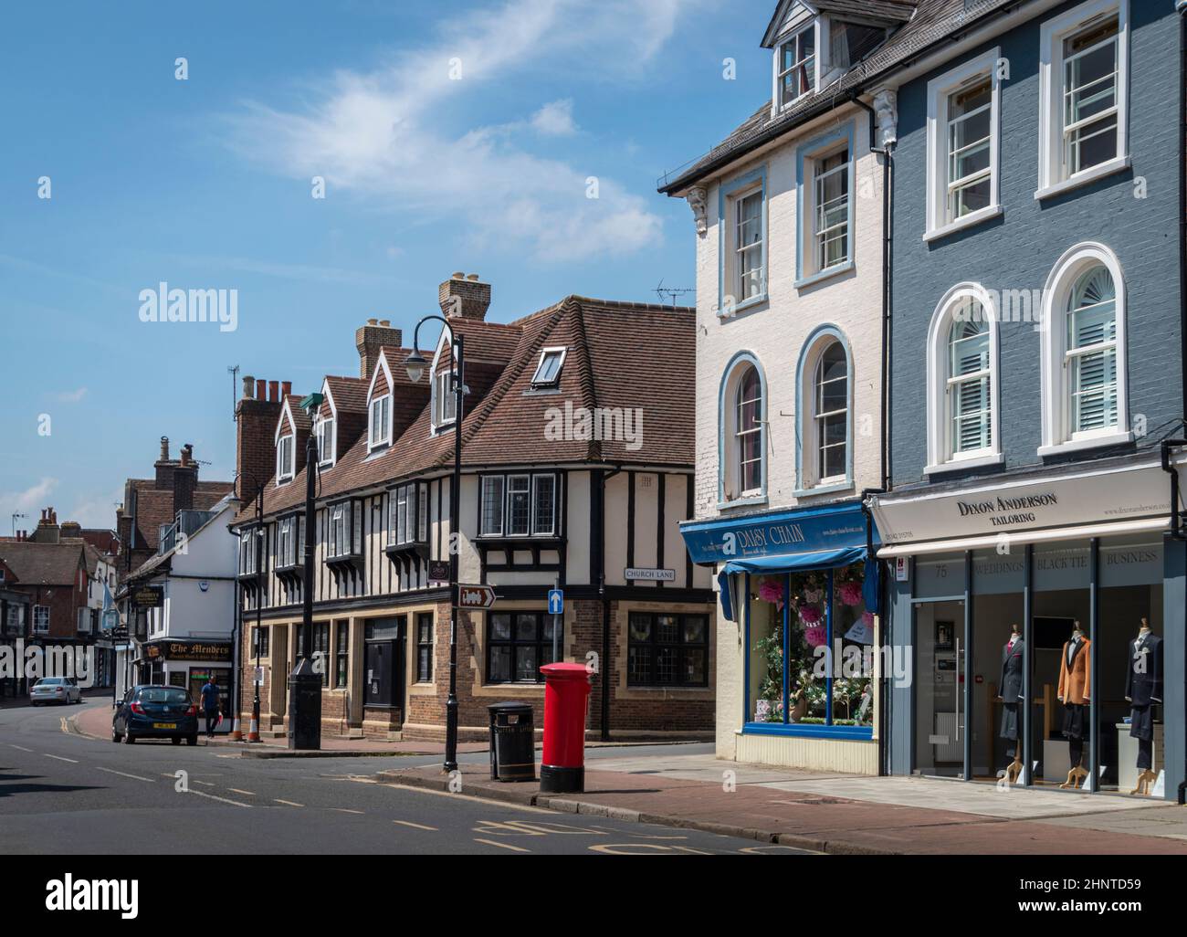 East grinstead historic high street hi-res stock photography and images ...