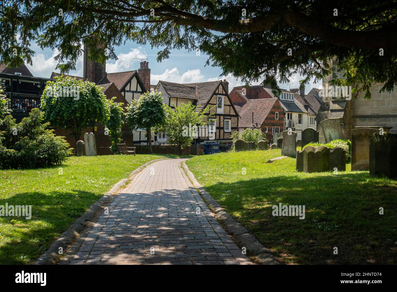 Medieval buildings high weald sussex hi-res stock photography and ...