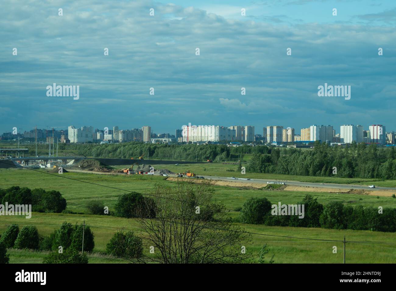 Urban cityscape panoramic view. horizon line with buildings. nature ...