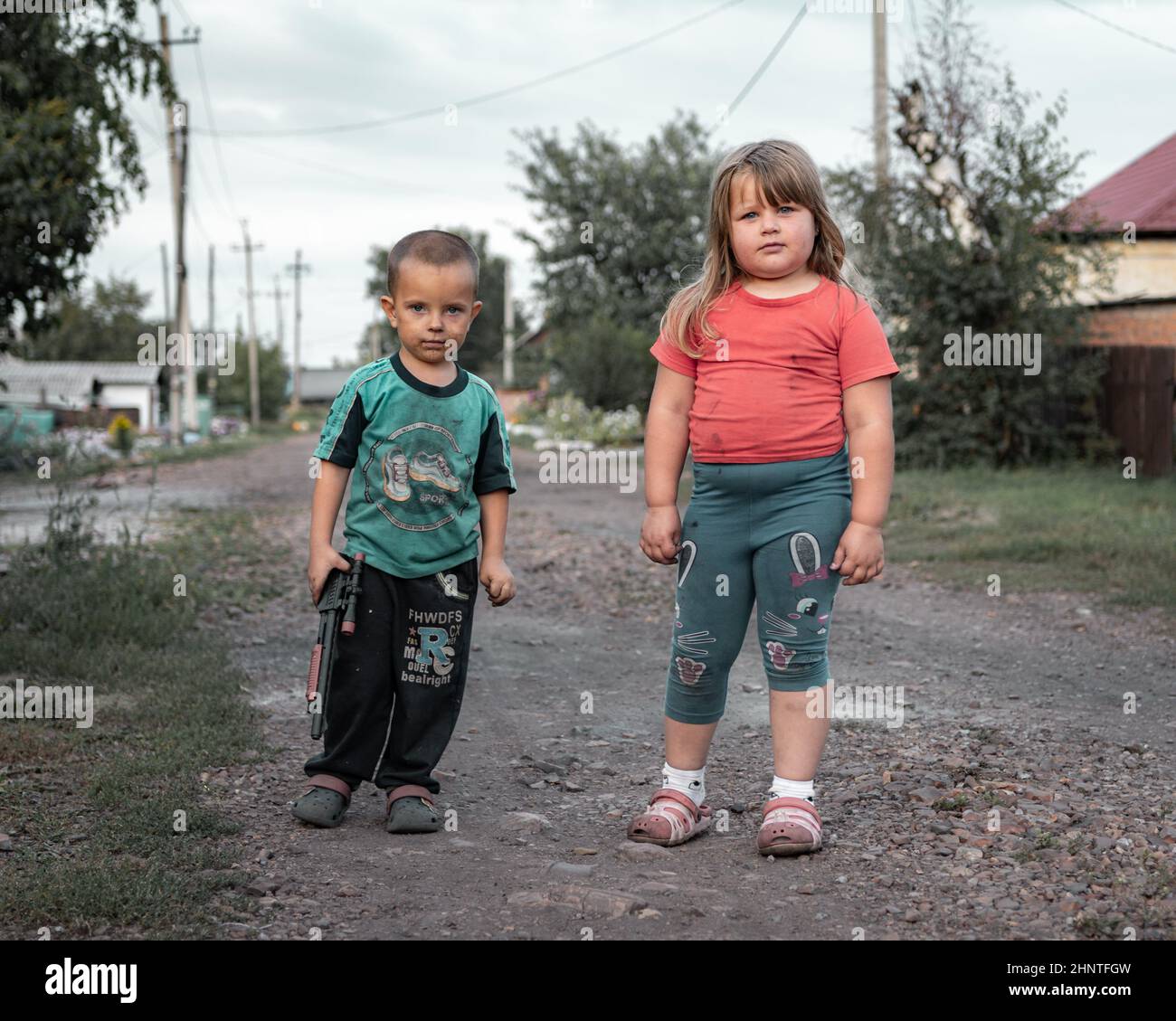 Children russia poverty hi-res stock photography and images - Alamy