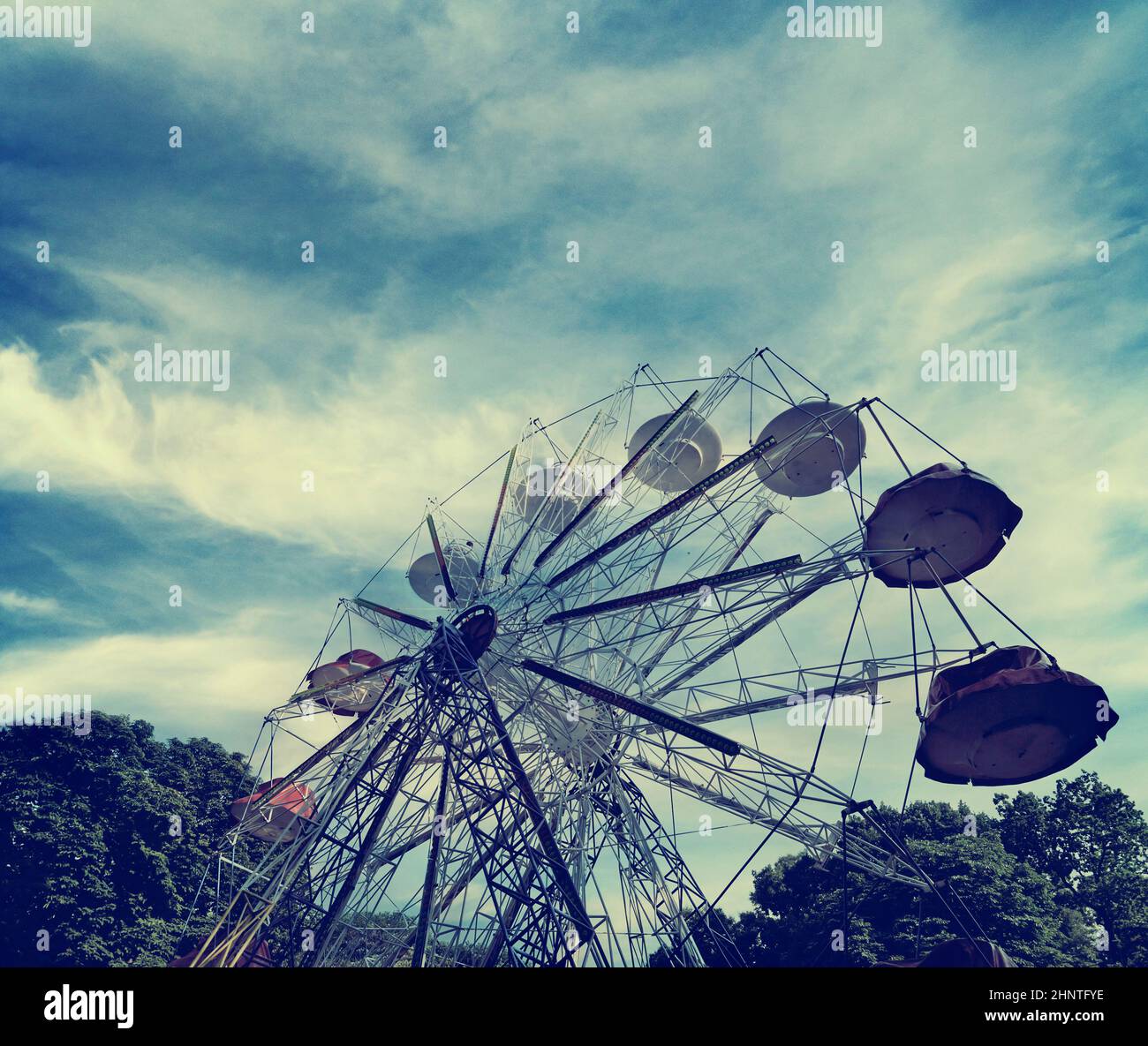 Dirty carousel hi-res stock photography and images - Alamy