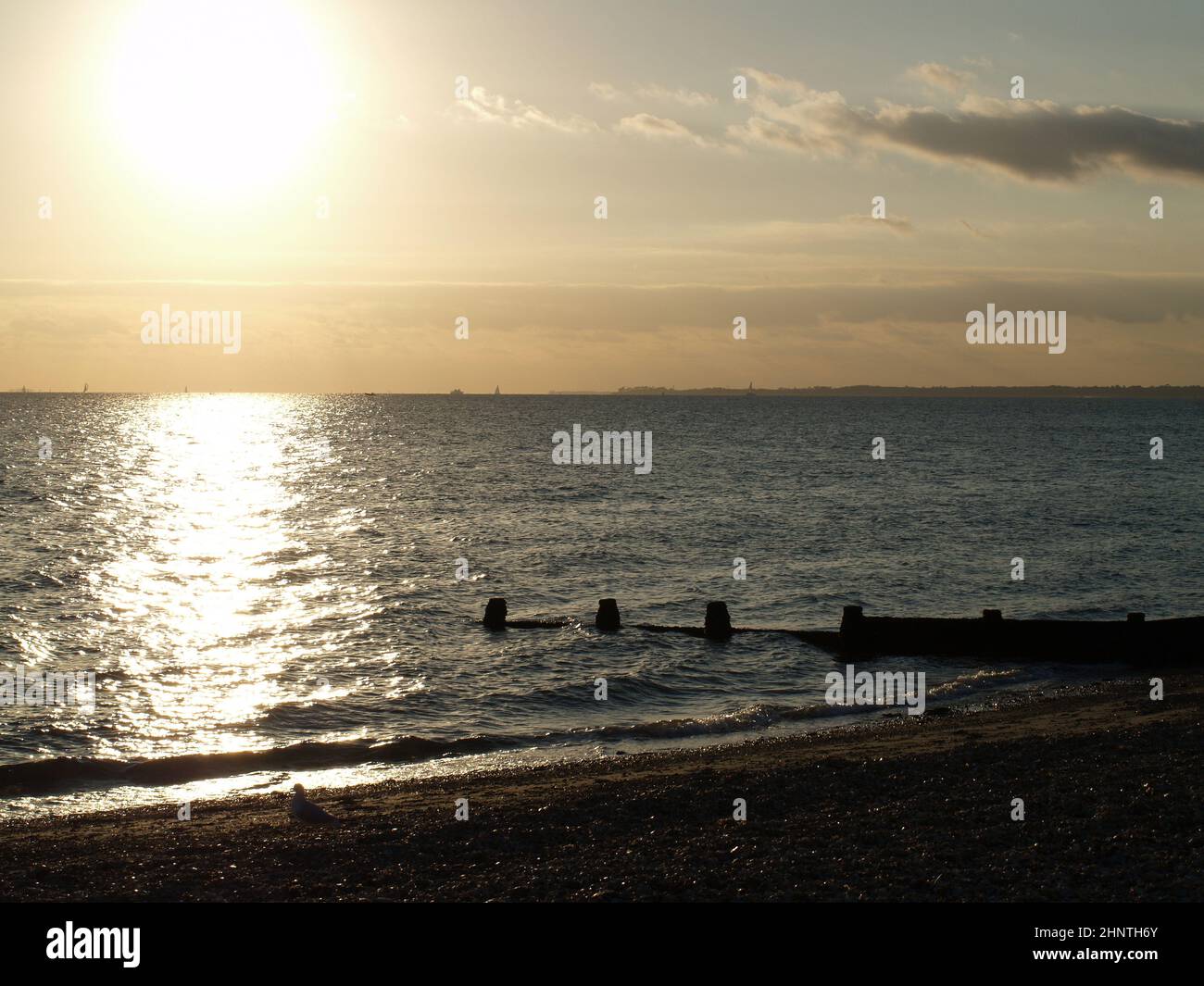 Meon shore beach hi-res stock photography and images - Alamy