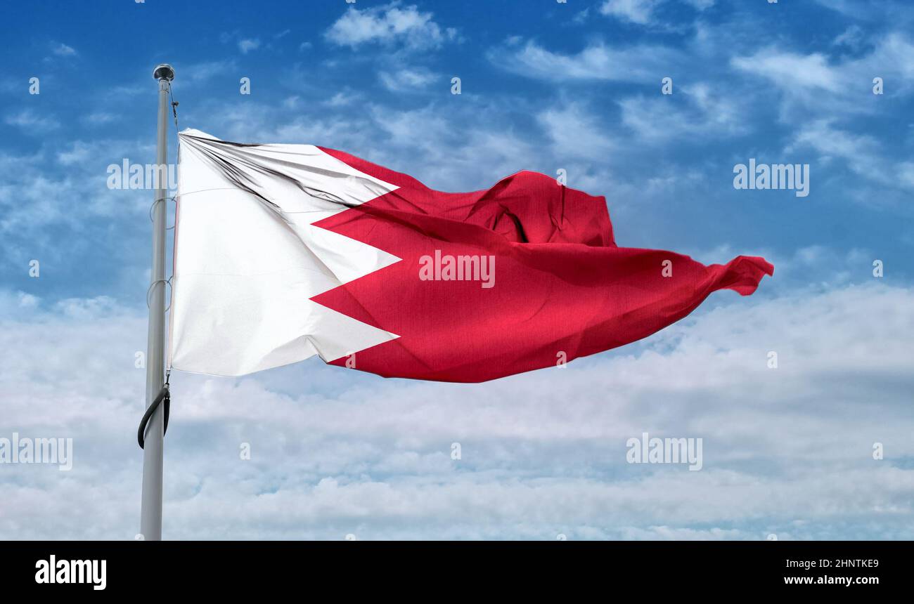 Bahrain flag - realistic waving fabric flag Stock Photo - Alamy