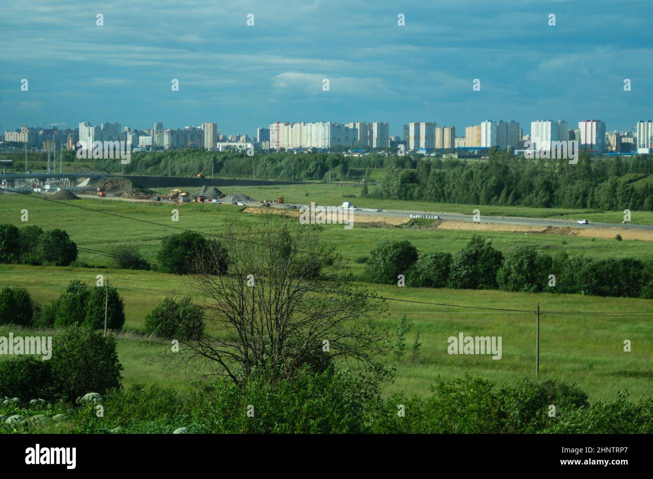 Urban cityscape panoramic view. horizon line with buildings. nature ...