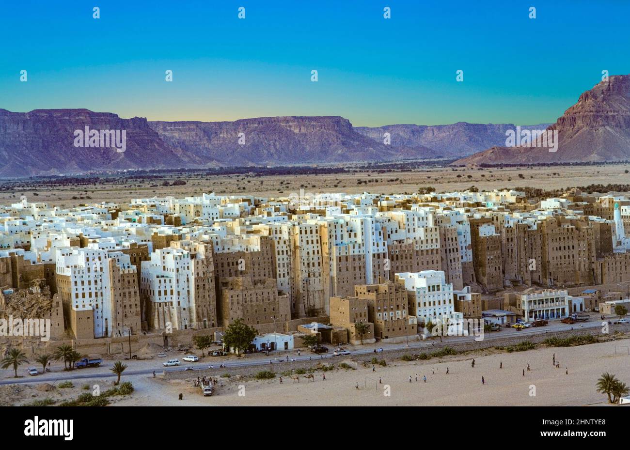 panoramic sunset at the old loam skyscraper town of shibam in the ...