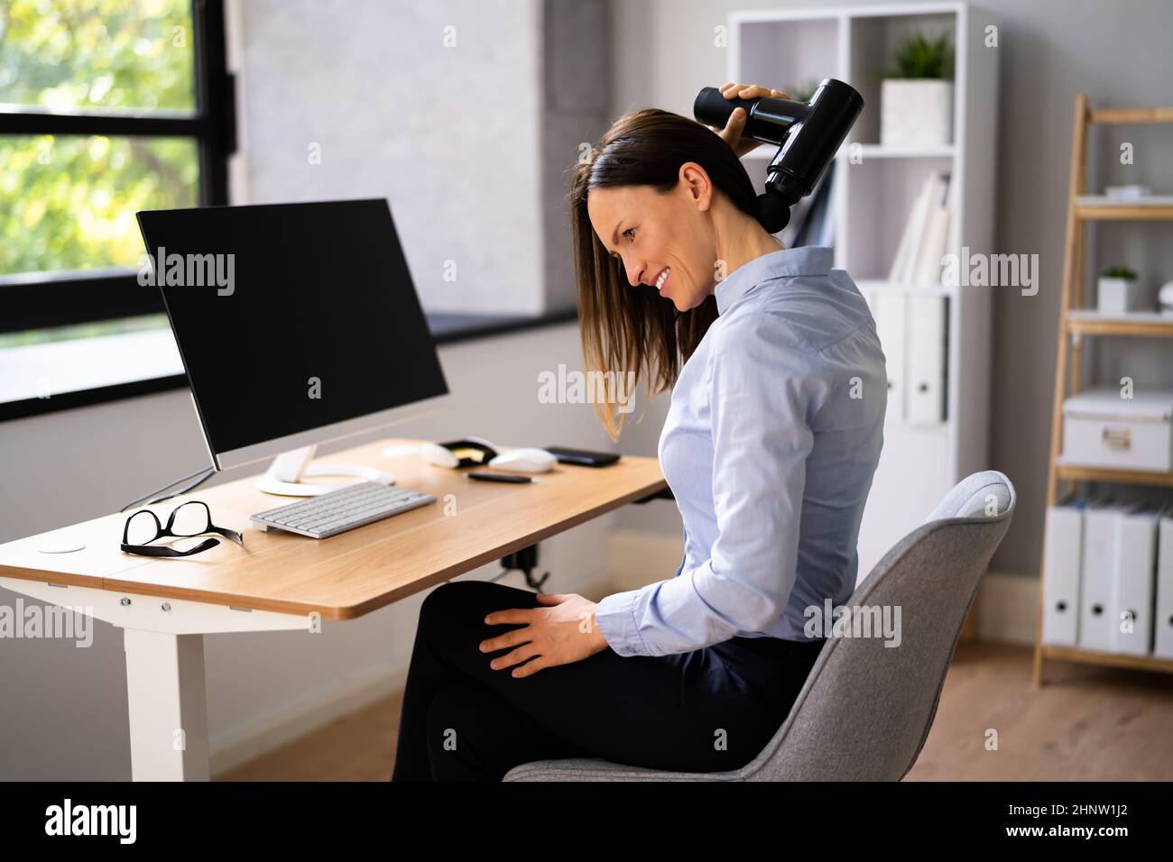 Physical therapy machine hi-res stock photography and images - Alamy