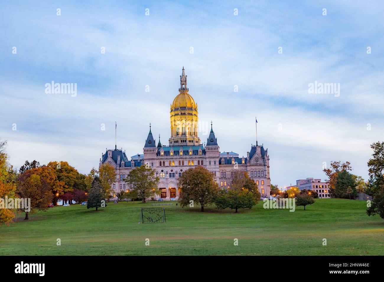 Hartford skyline night hi-res stock photography and images - Alamy