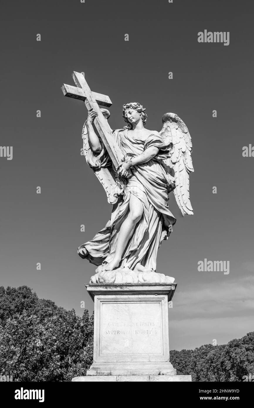 Statue of an Angel with the Cross by Ercole Ferrata on Sant'Angelo ...