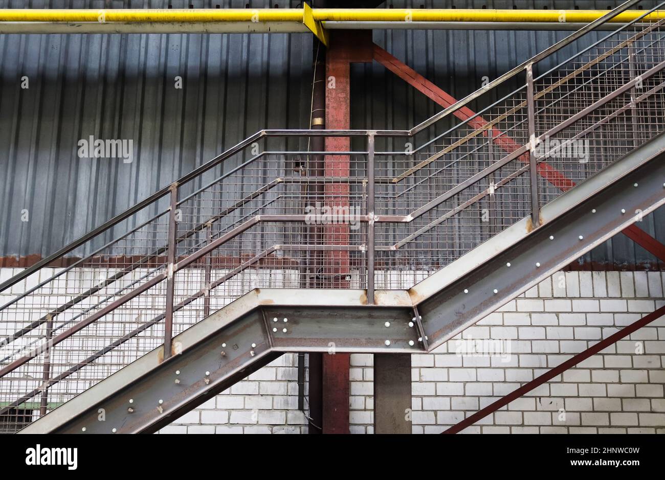 Metallic stairs hi-res stock photography and images - Alamy