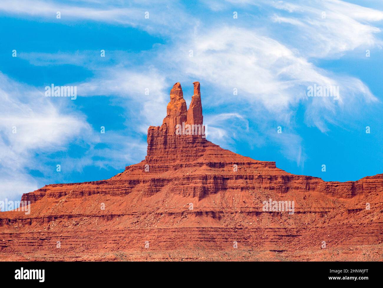 famous sandstone butte in monument valley Stock Photo - Alamy