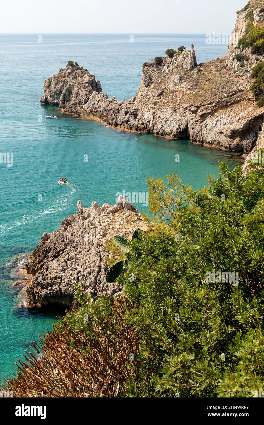 Wave sperlonga hi-res stock photography and images - Alamy