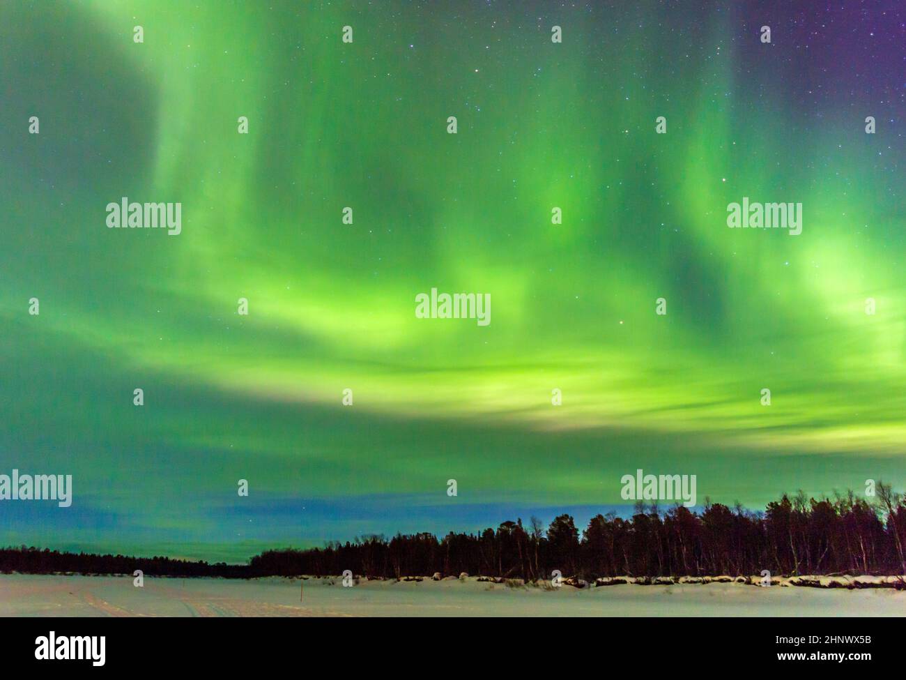 spectacular Northern Lights (Aurora borealis) over snowscape Stock ...