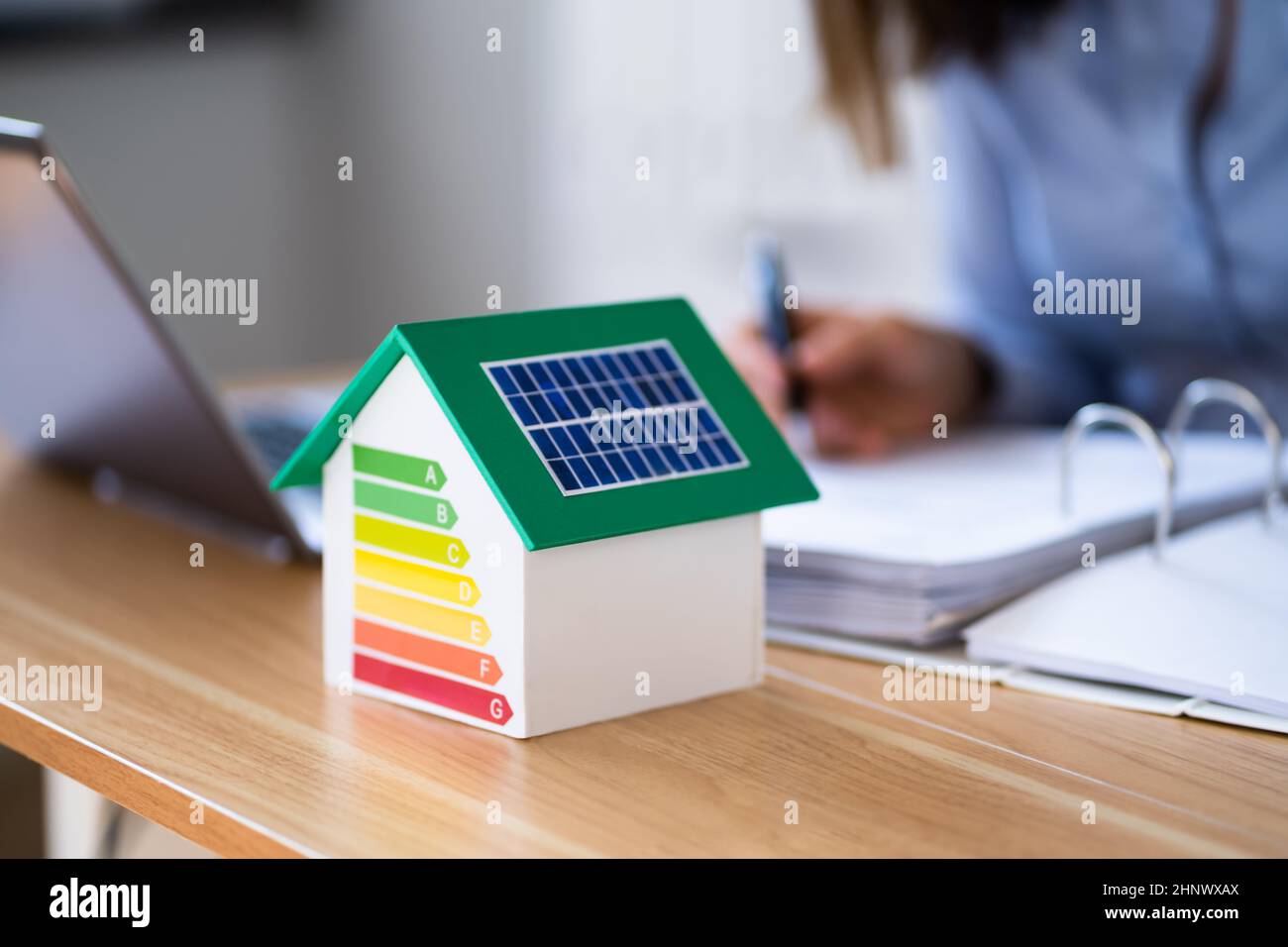 House Energy Audit. Advisor Rating Efficient Home Stock Photo - Alamy