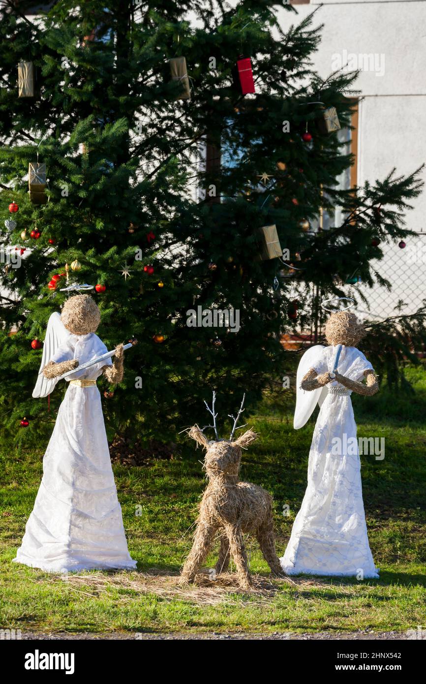 Christmas still life with angels Stock Photo - Alamy