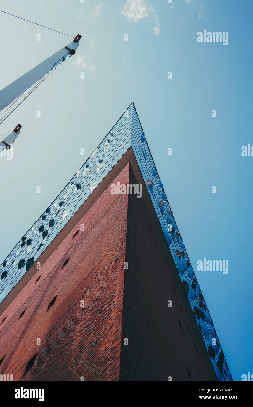 Low angle of a modern building Stock Photo - Alamy