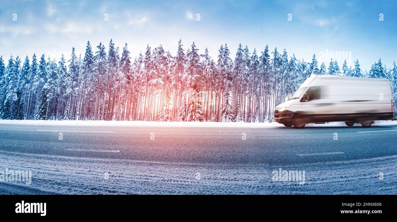 Express ice delivery van hi-res stock photography and images - Alamy