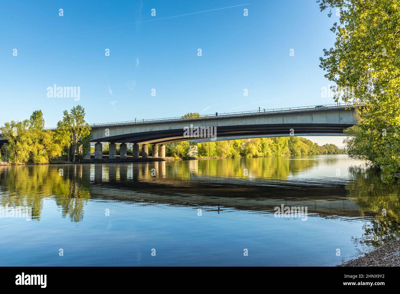 highway bridge at Raunheim crosses river Main with trees at riverside ...