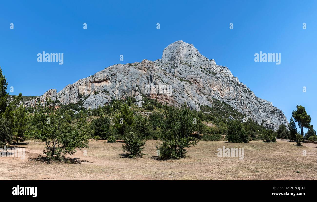 famous mount sainte-victoire in the provence, the Cezanne mountain ...