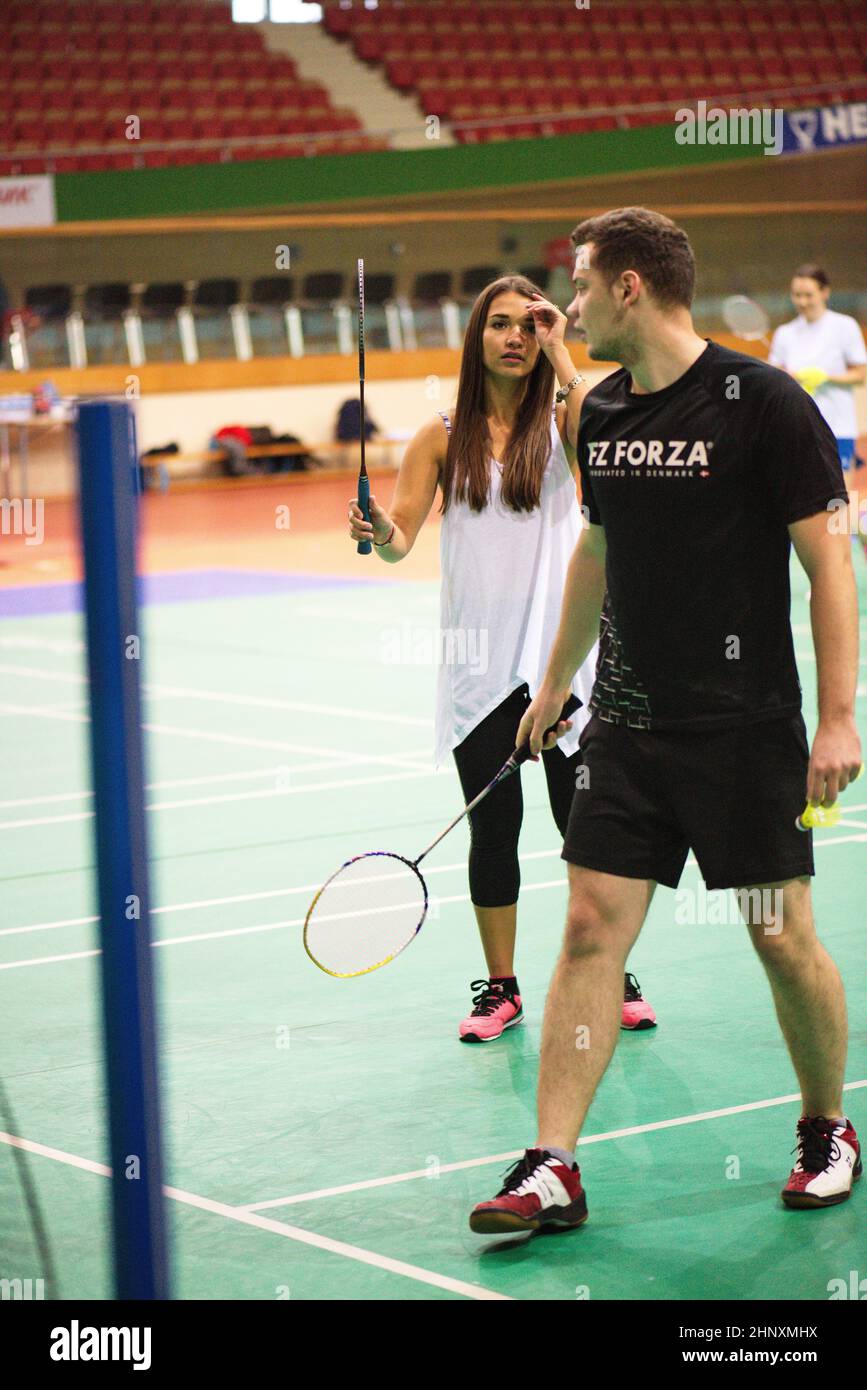 Badminton player net hi-res stock photography and images - Alamy