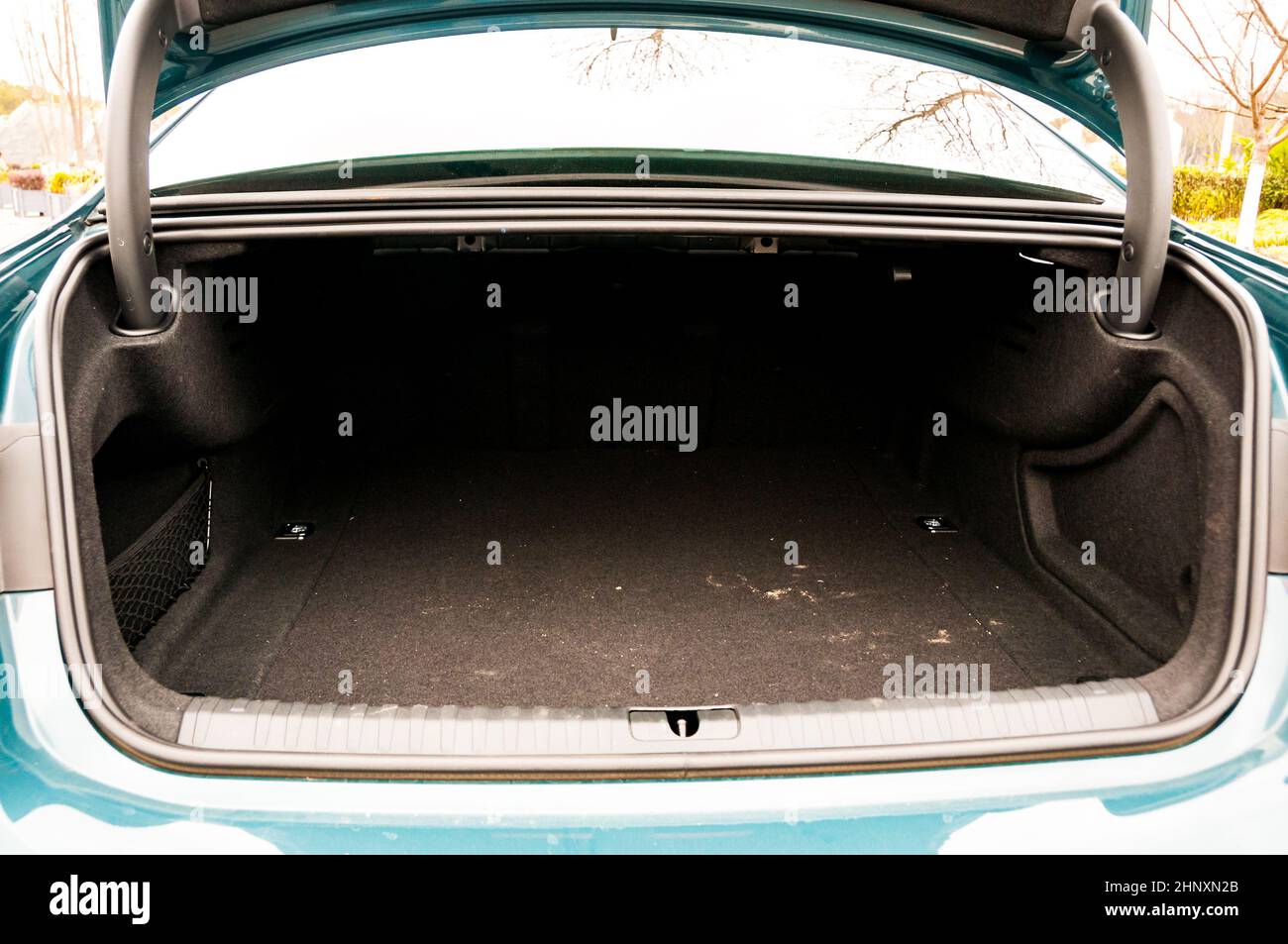 Mild hybrid vehicle hi-res stock photography and images - Alamy