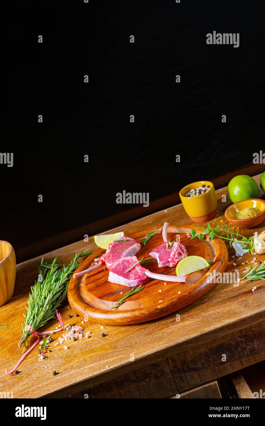 Lamb chops cutting board cutting board hi-res stock photography and ...
