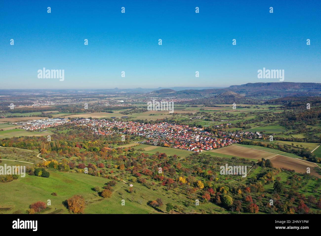 Stadt im grunen hi-res stock photography and images - Alamy