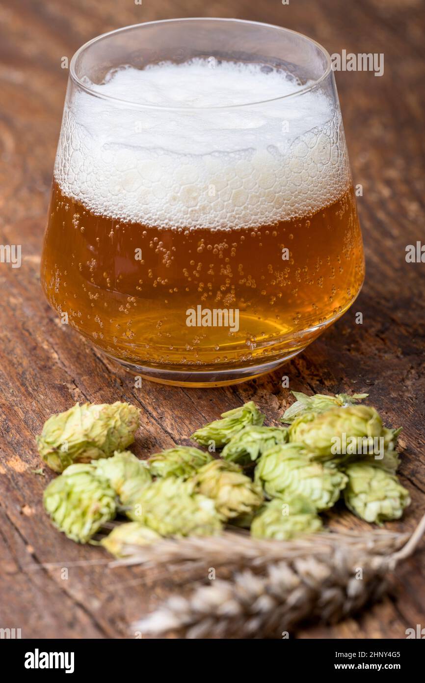 Indian pale ale hi-res stock photography and images - Alamy