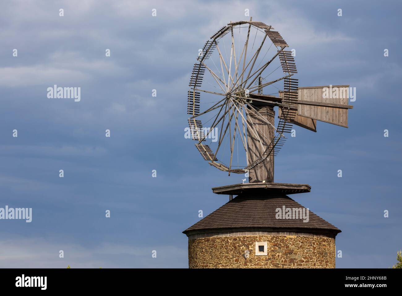 Wind turbine type hi-res stock photography and images - Alamy