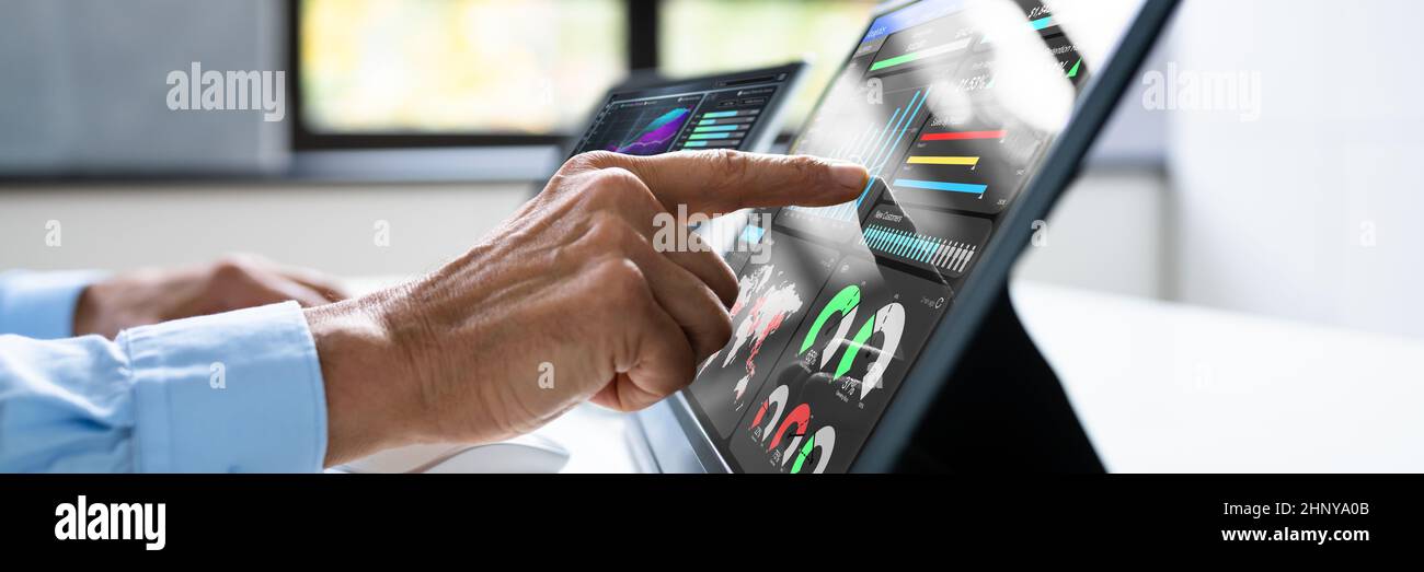 KPI Business Analytics Data Dashboard. Analyst Using Computer Stock Photo - Alamy