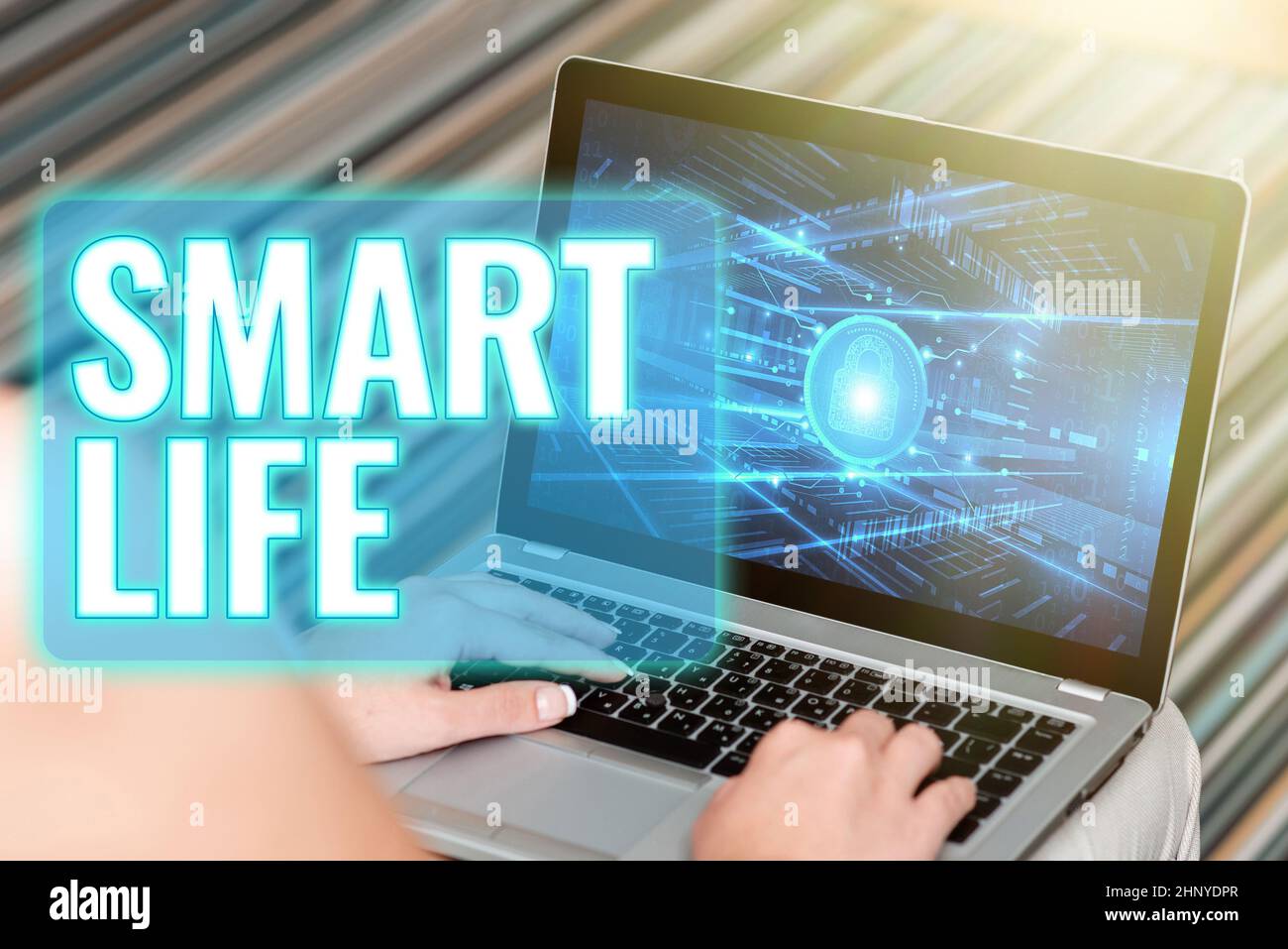 Text showing inspiration Smart Life, Business overview approach ...