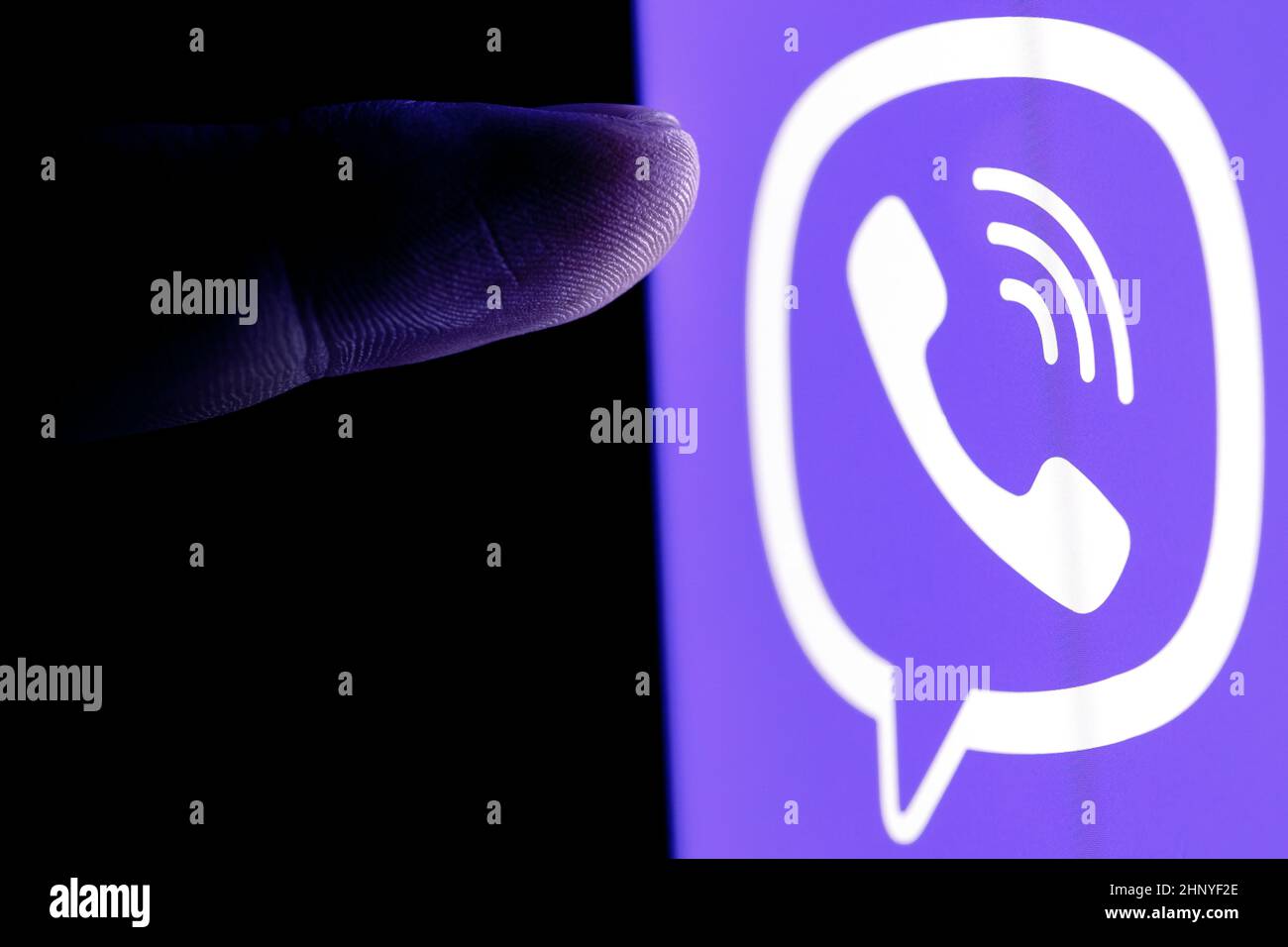 Instant Messaging Service Logo