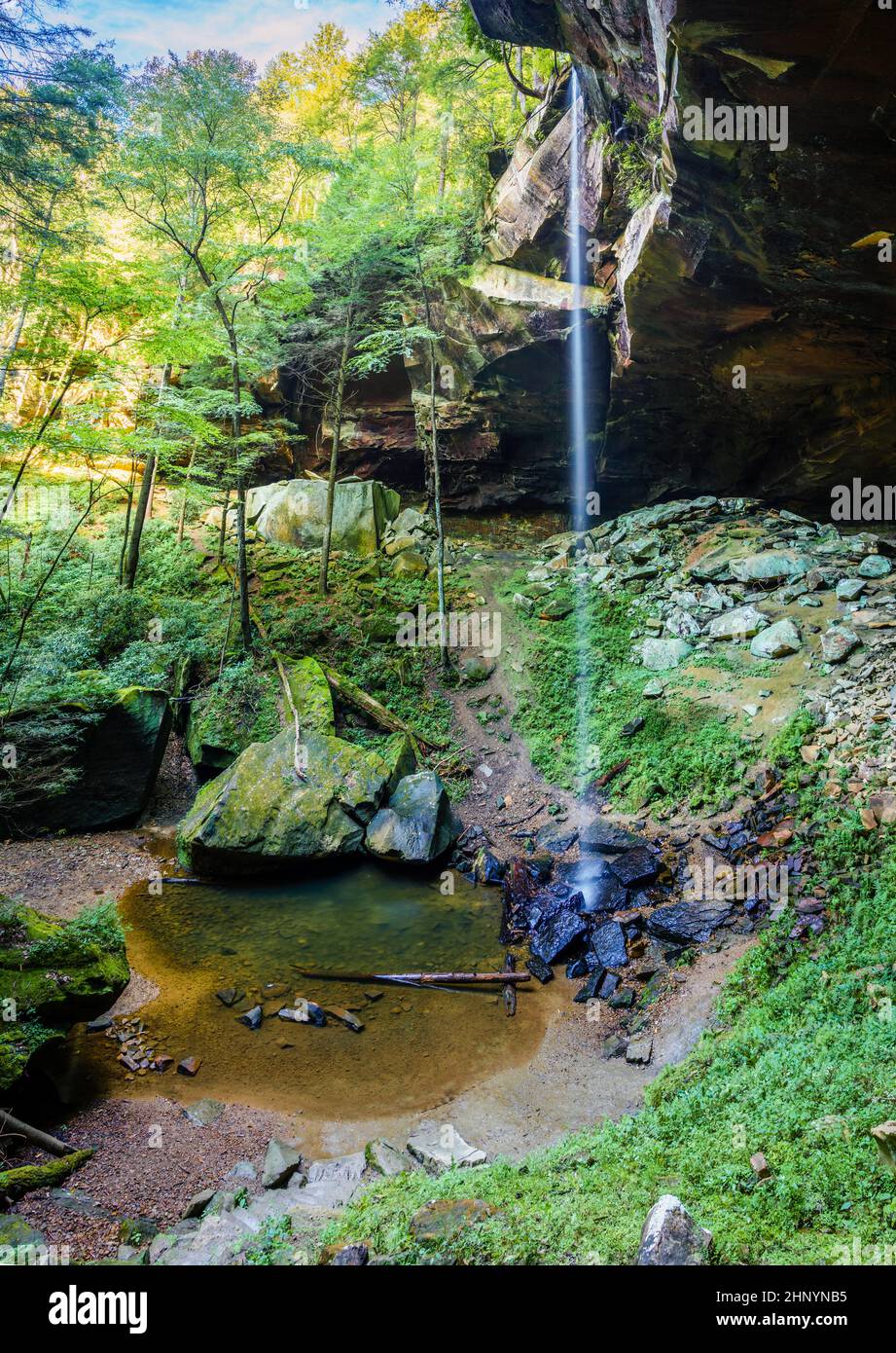 Yahoo falls hi-res stock photography and images - Alamy