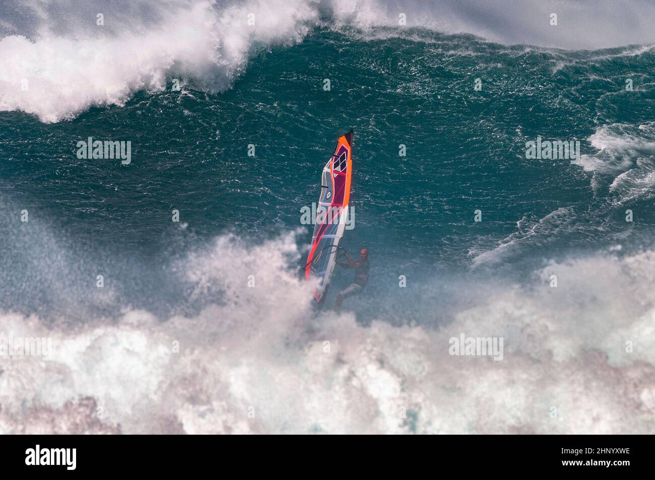 Professional windsurfing maui, hawaii hi-res stock photography and ...