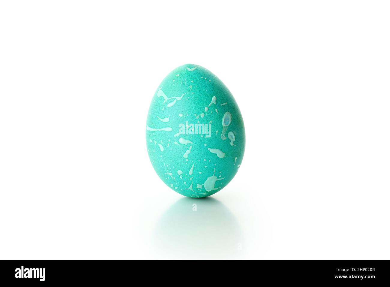 One Easter egg isolated on white background Stock Photo - Alamy