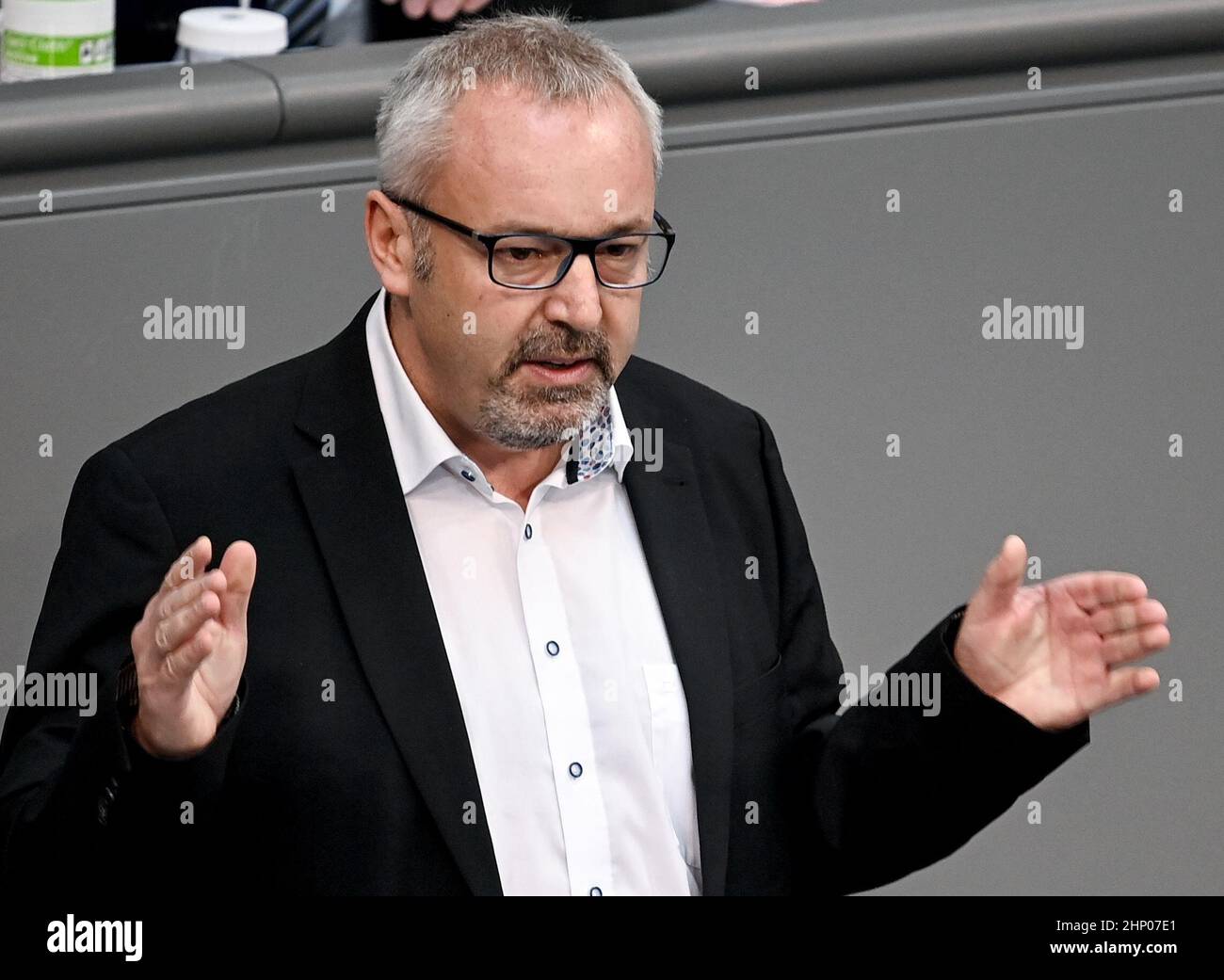 Berlin, Germany. 18th Feb, 2022. Alexander Ulrich (Die Linke) speaks to ...