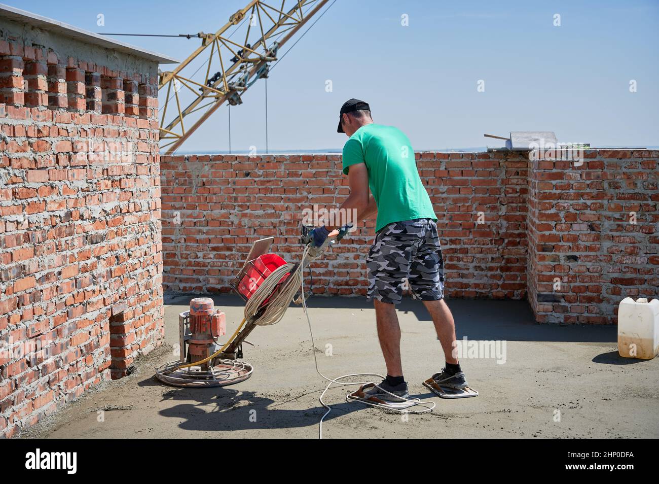 Power troweling concrete slab hi-res stock photography and images - Alamy
