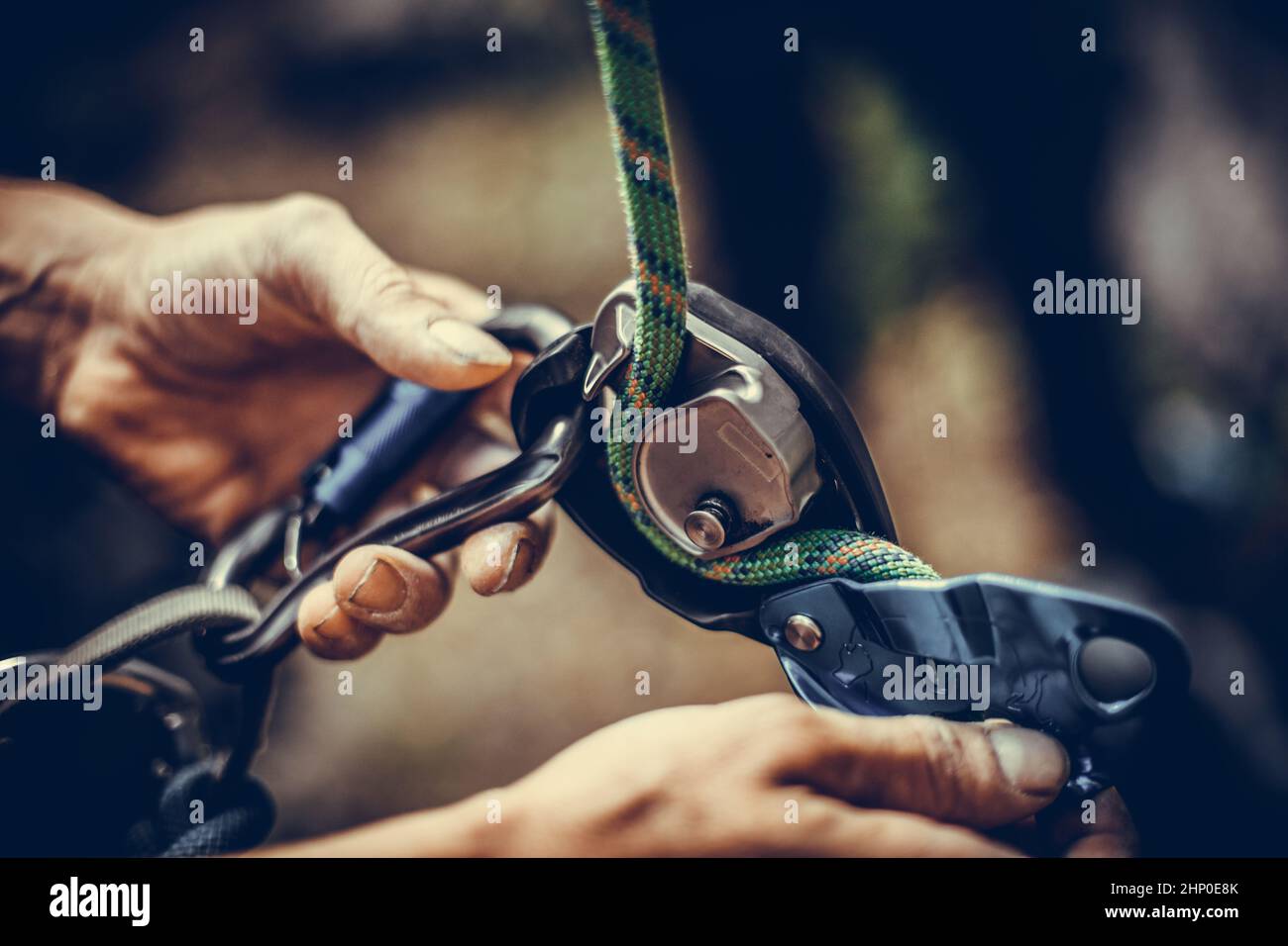 Rope descent system hi-res stock photography and images - Alamy