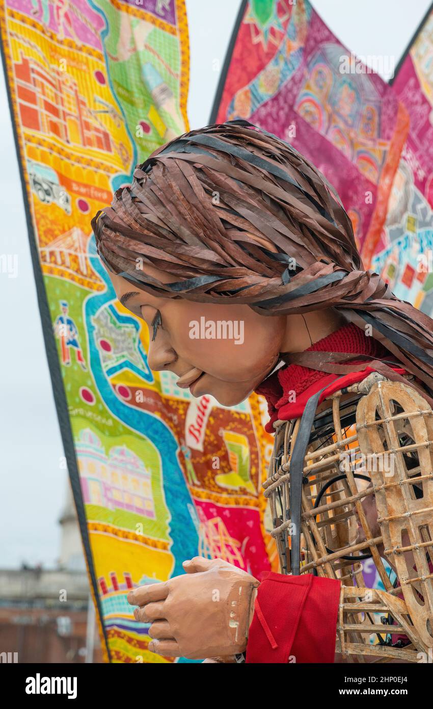 London, UK. 23rd October 2021. Little Amal, the giant Syrian refugee ...