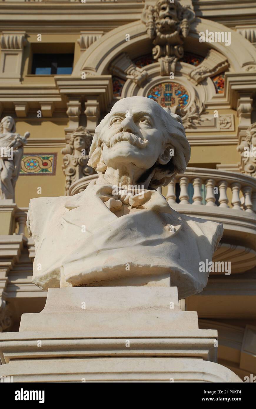 Statue in monte carlo hi-res stock photography and images - Alamy