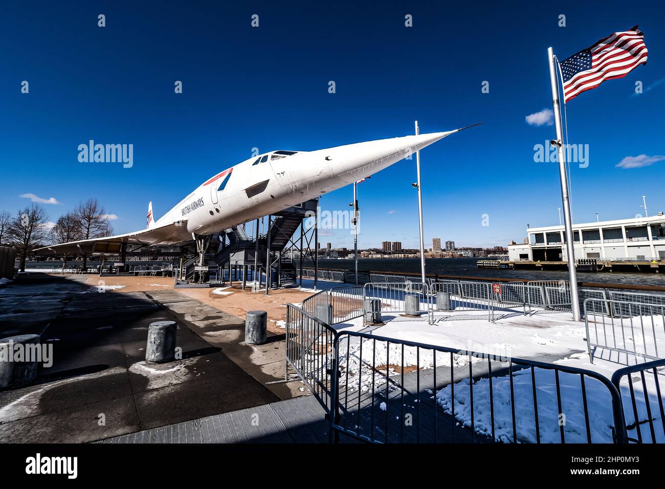 Concorde intrepid nyc hi-res stock photography and images - Alamy