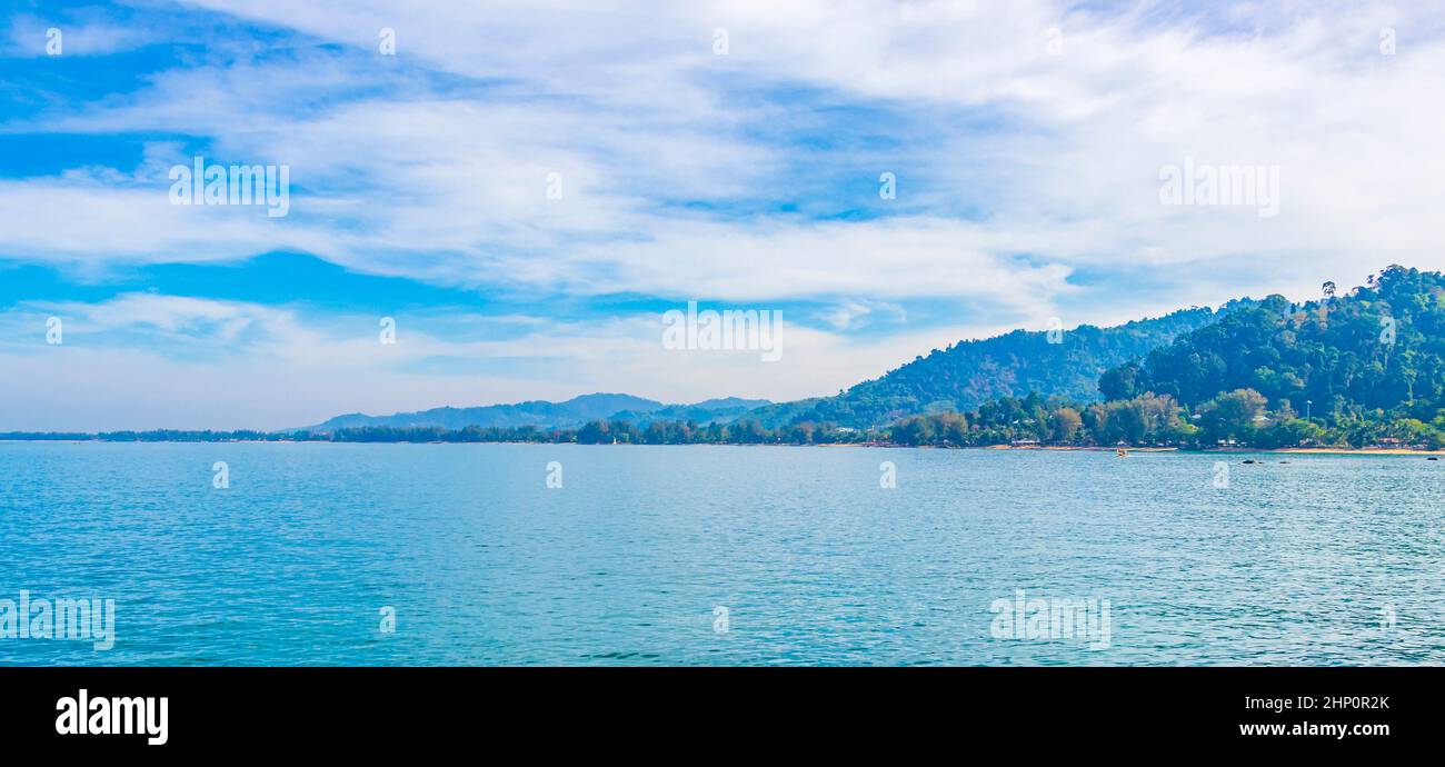 Beautiful amazing coast line and beach landscape panorama view of the Lam ru Lamru Nationalpark ...