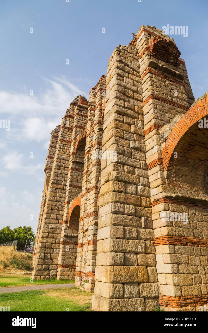 The Acueducto de los Milagros, Miraculous Aqueduct in Merida ...