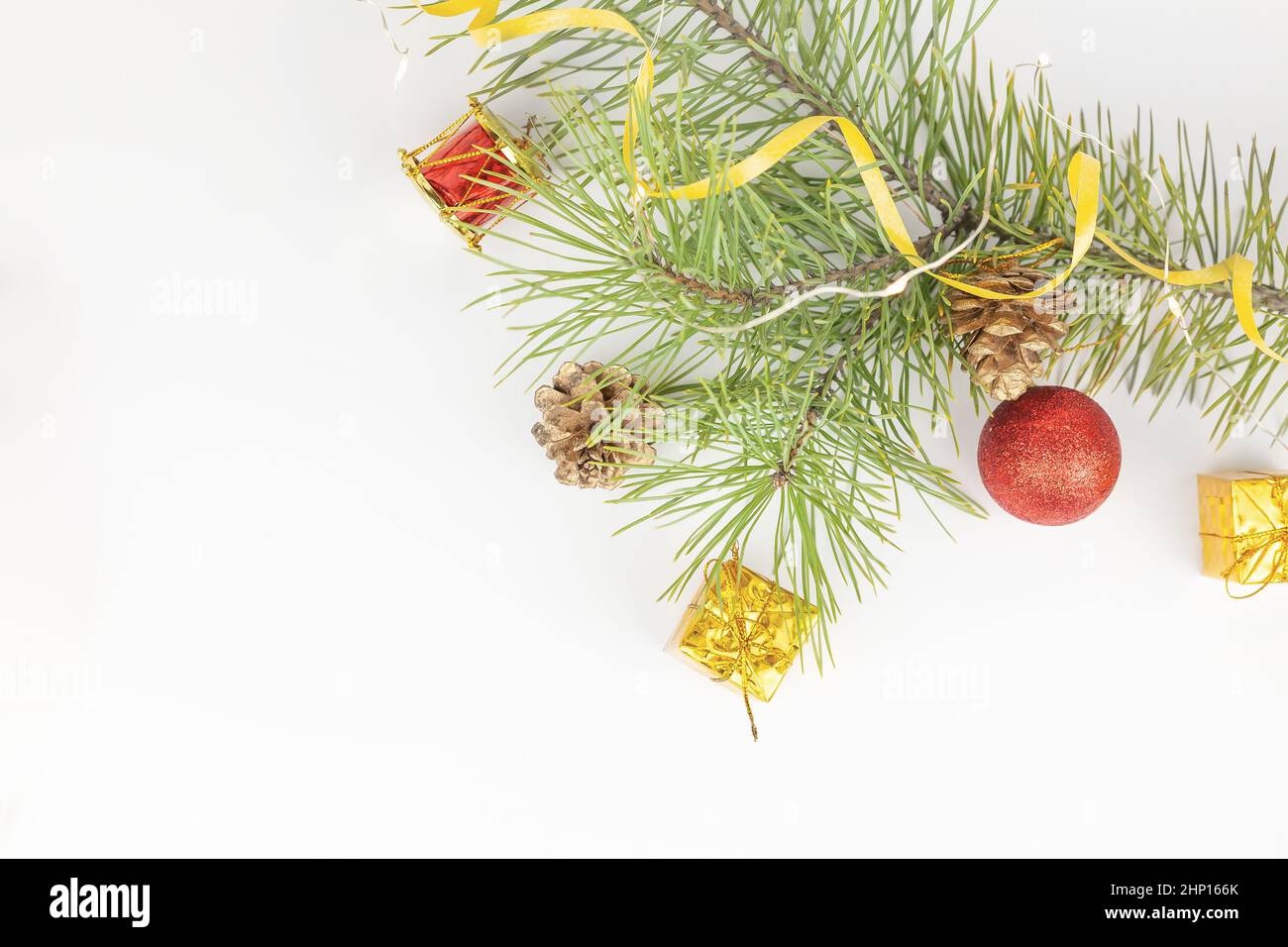 Christmas flat lay styled scene - top view frame with evergreen tree ...