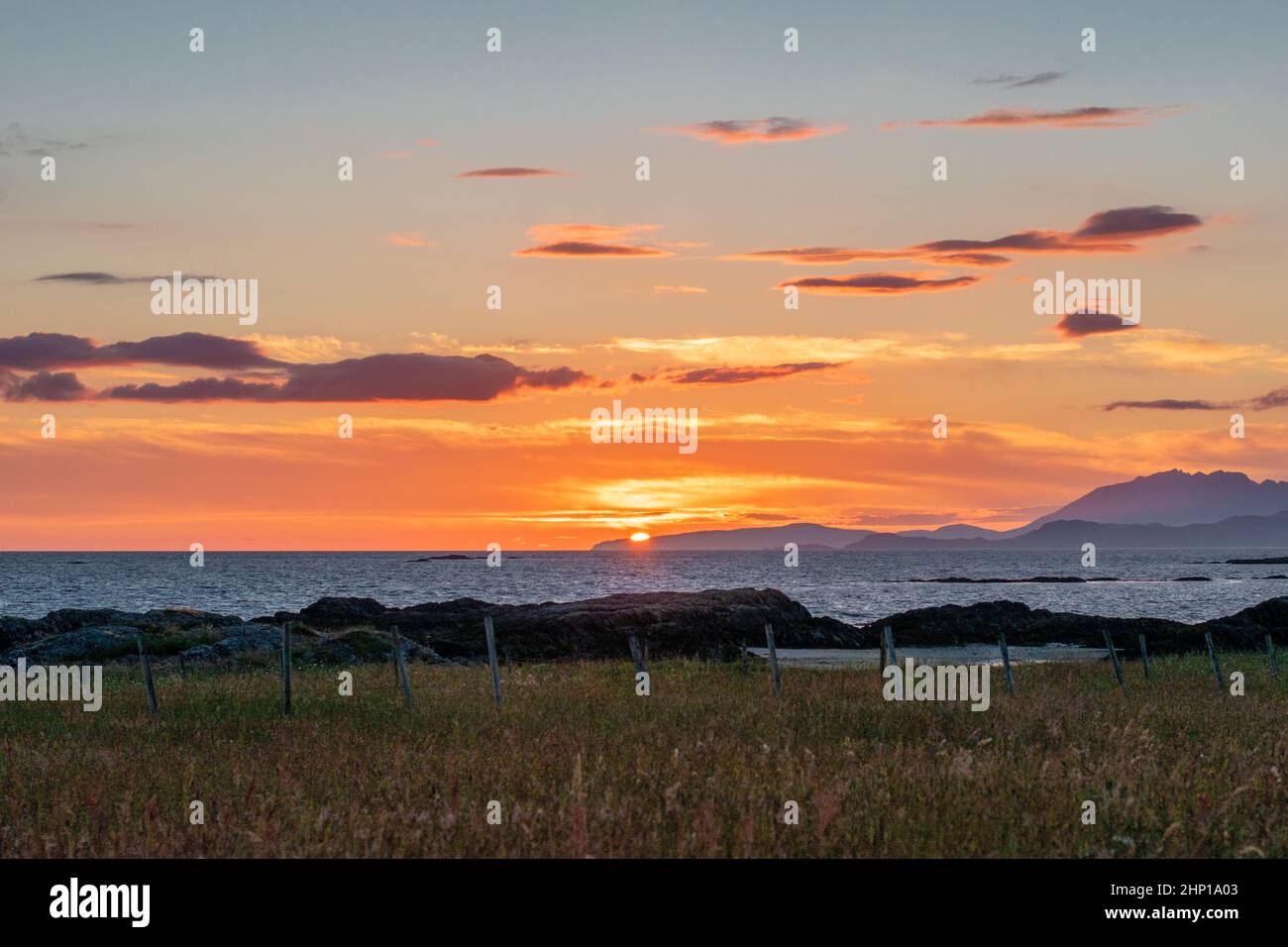 Scottish village sunset hi-res stock photography and images - Alamy