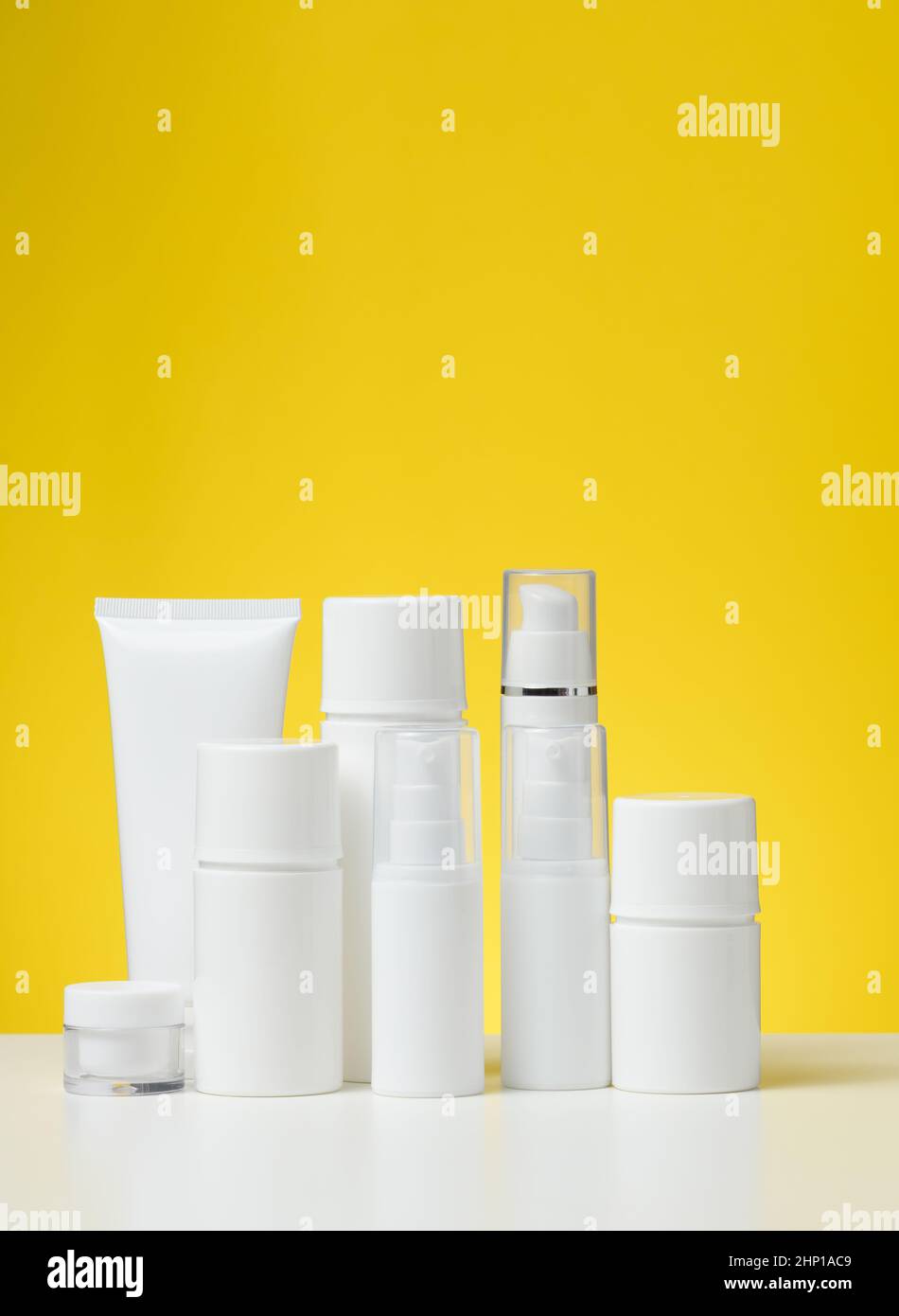 Mock plastic jars hi-res stock photography and images - Alamy