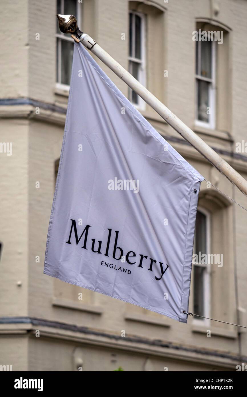 Mulberry shop hi-res stock photography and images - Alamy